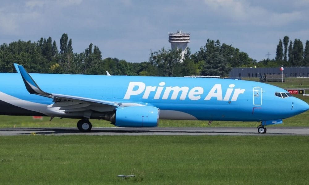 Amazon compra su primera flota de aviones para acelerar tiempos de ...