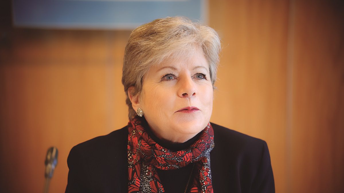 Entrevista | Alicia Bárcena, la mujer detrás del desarrollo económico ...