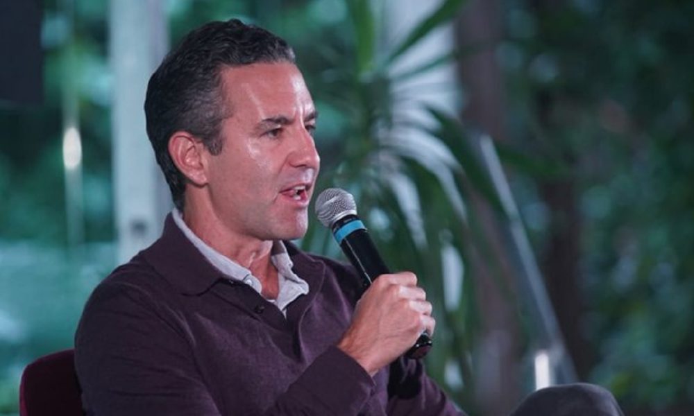 David Vélez y Mariel Reyes revelan a dónde irán las primeras donaciones ...