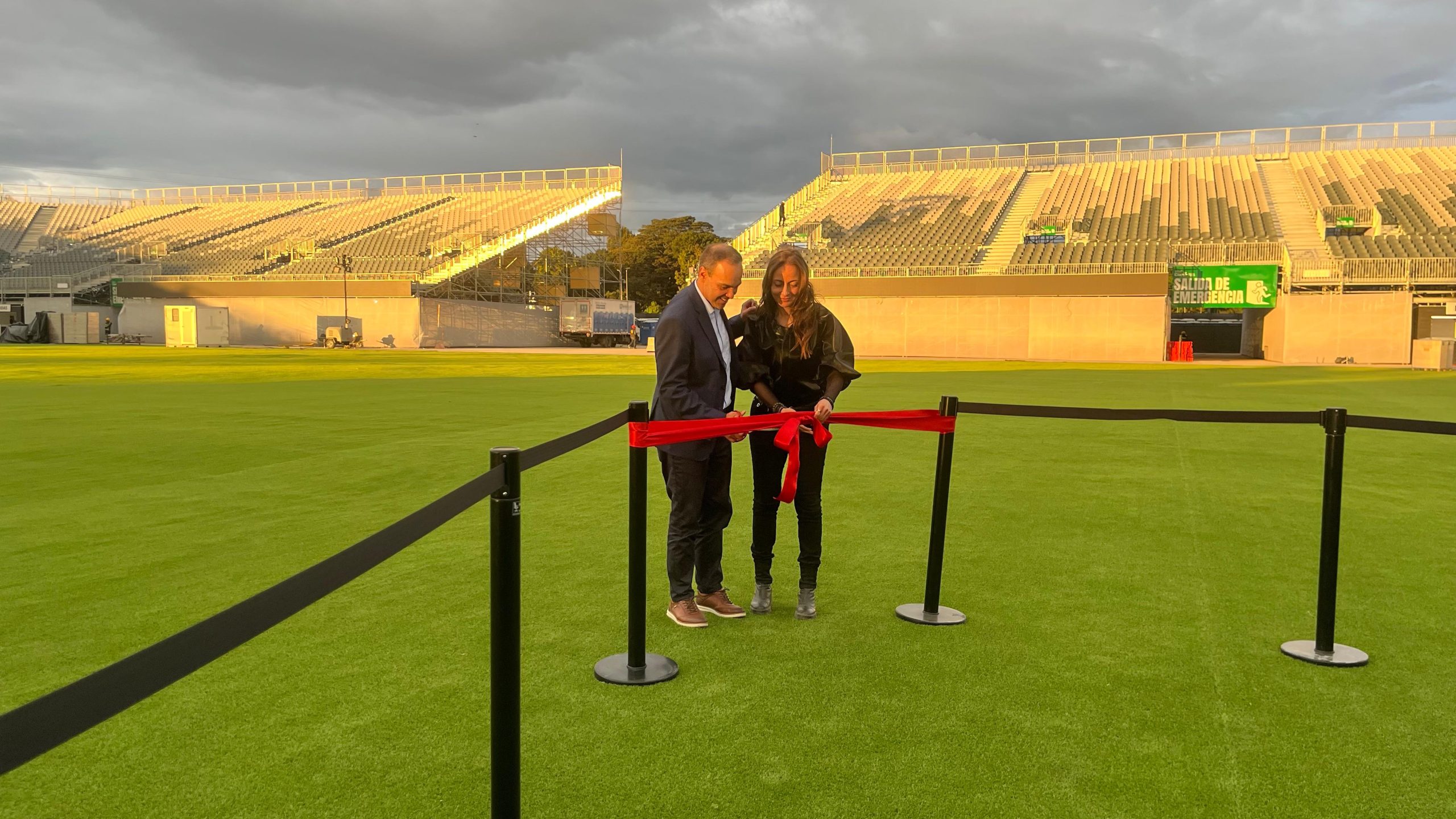 Abren Vive Claro en Bogotá, un escenario para 40.000 personas